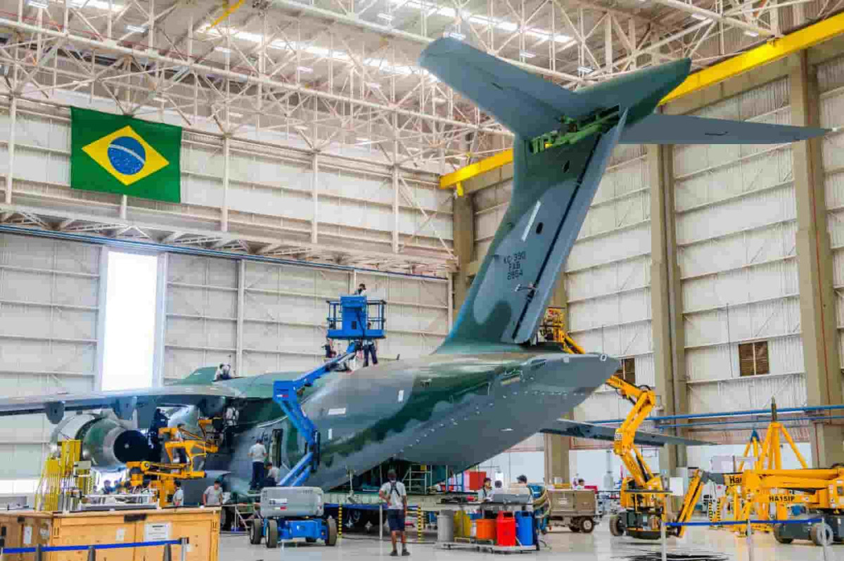 Embraer Offers Full-Scale C-390 Aircraft Assembly Line in India for Air ...